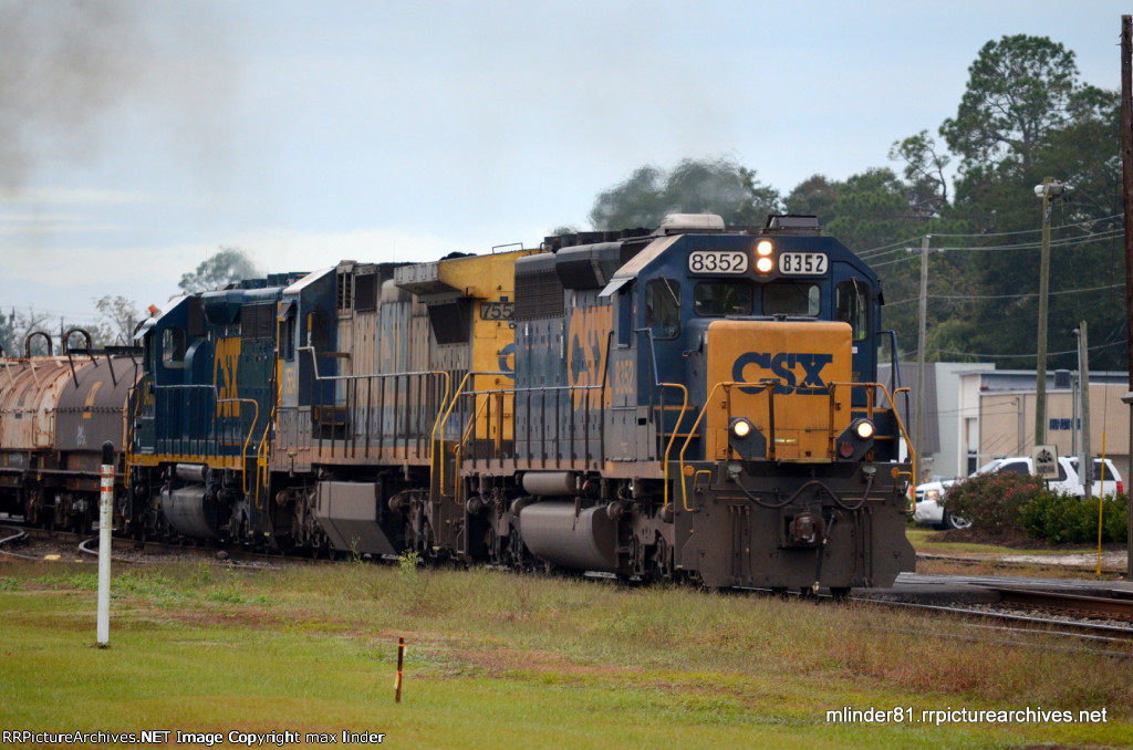 CSX 8352